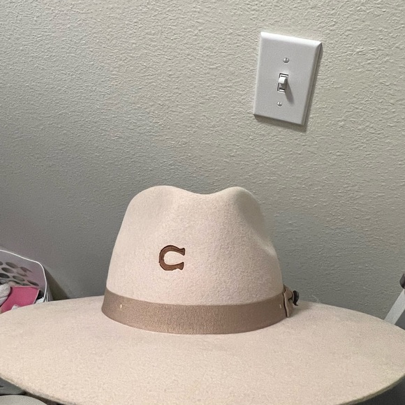 Accessories | Cream Charlie 1 Horse Hat | Poshmark
